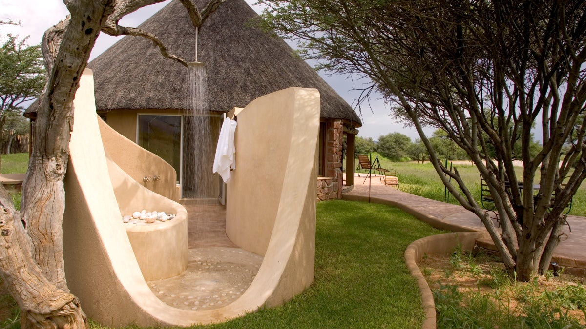 8 Perfect Getaways with Outdoor Showers - Outside Online