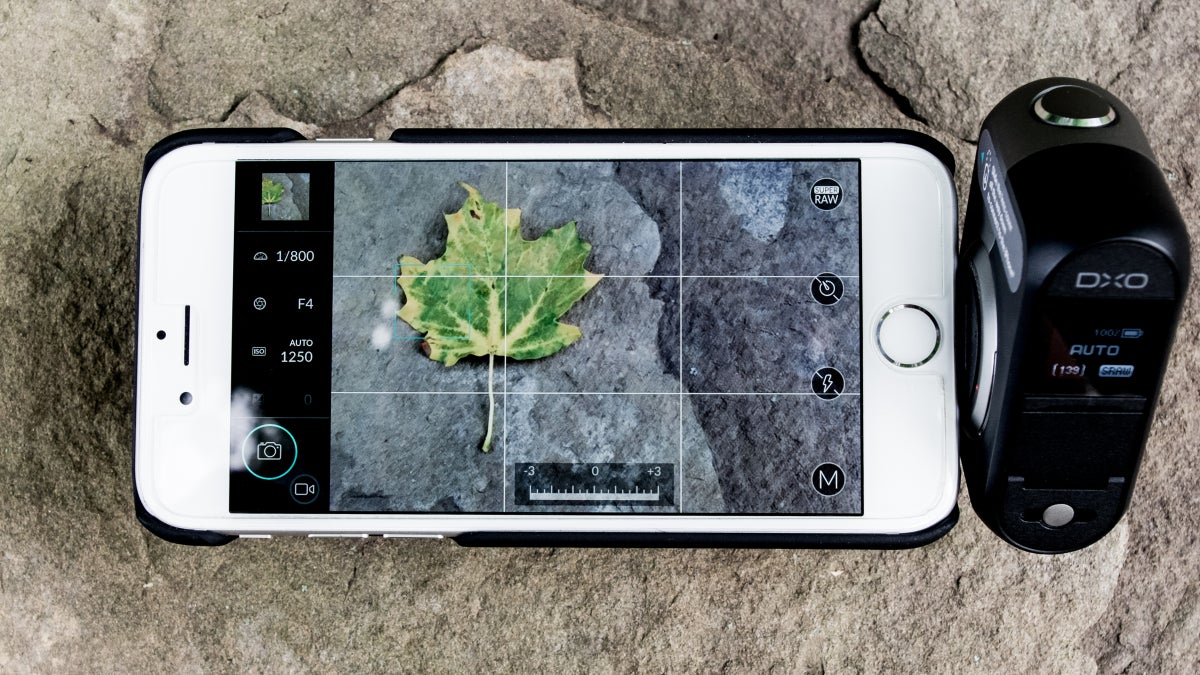 Turn Your Phone into a Pro-Caliber Camera with This Tiny Add-On ...