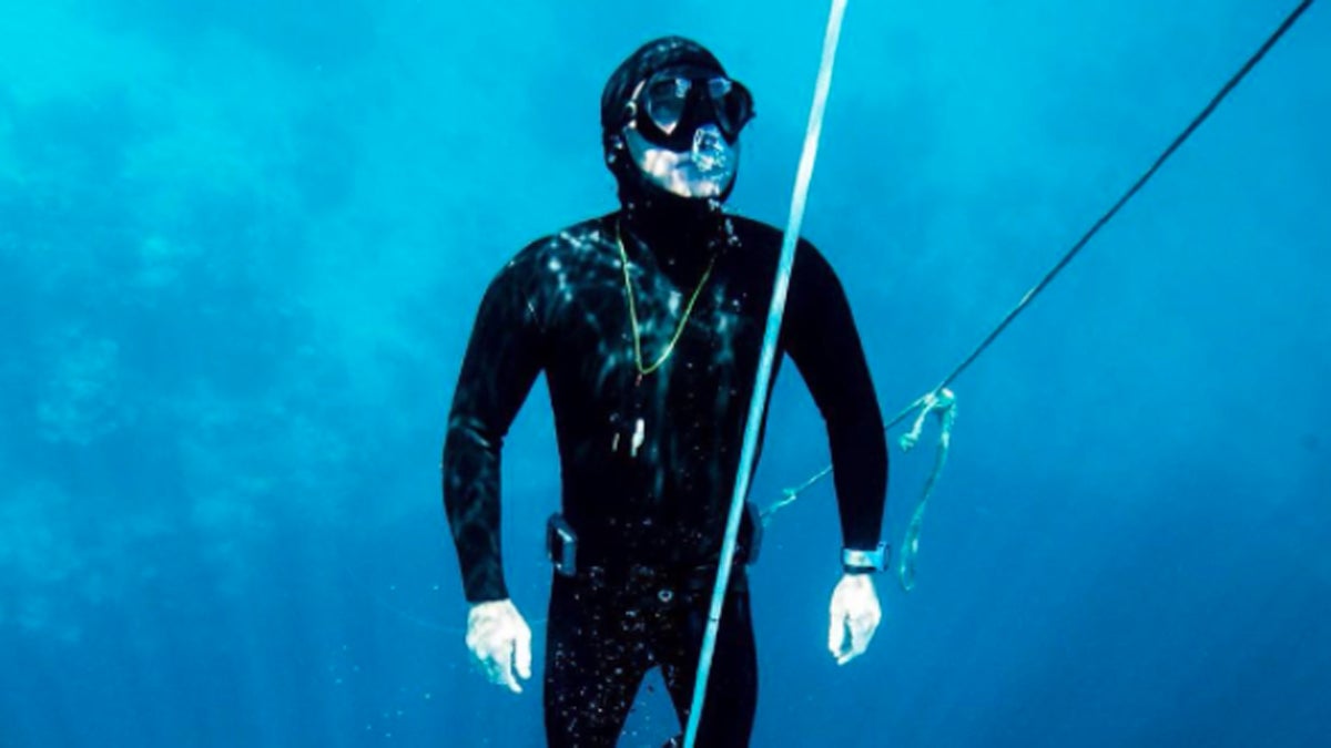 Safety Diver Stephen Keenan Dies During Rescue in Dahab's Blue Hole ...