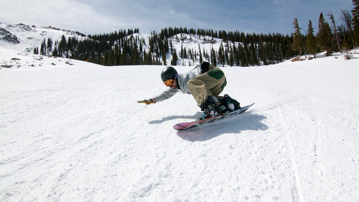 Long-Term Review: Our Favorite Snowboards Right Now - Outside Online