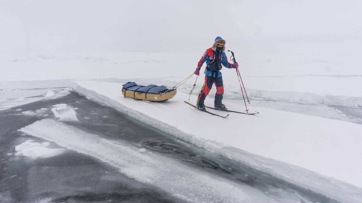 Eric Larsen Abandoned His South Pole Solo Speed Attempt - Outside Online