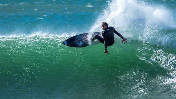 How Surfer Taylor Knox Stays Sharp at 47 - Outside Online