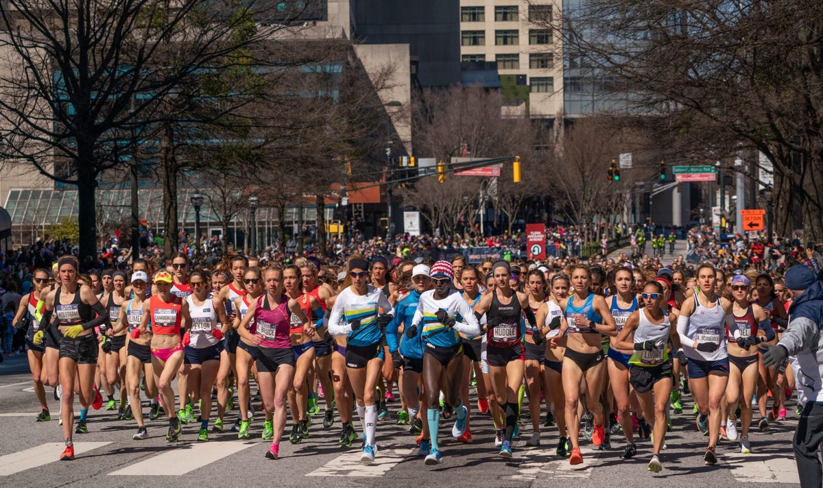 Photos from a Historic Women's Olympic Trials Race - Outside Online