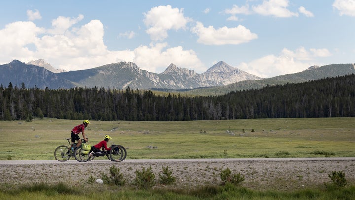 Quinn Brett Is the First Adaptive Cyclist to Complete the Tour Divide ...