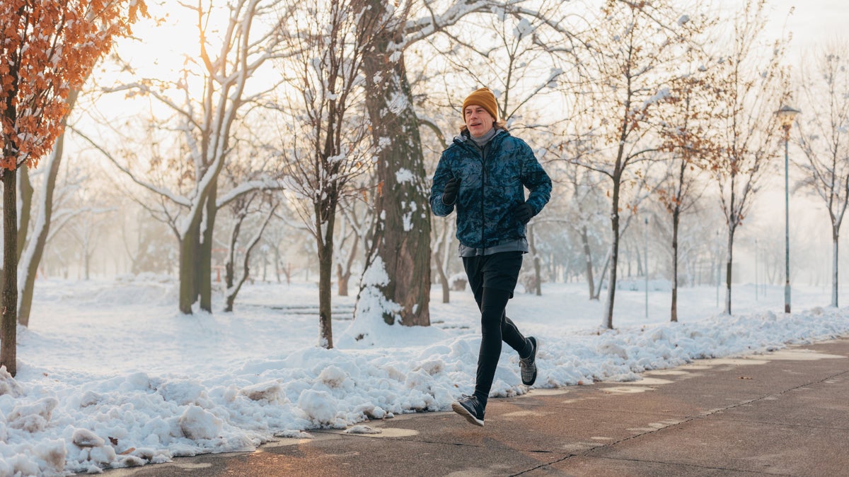 The Best Men’s Winter Running Gear of 2023 - Outside Online