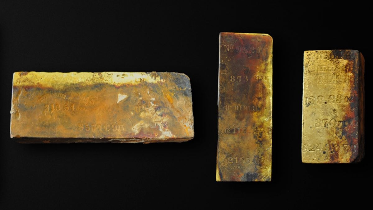 Sunken "Ship of Gold" Still Leaks | Outside Online